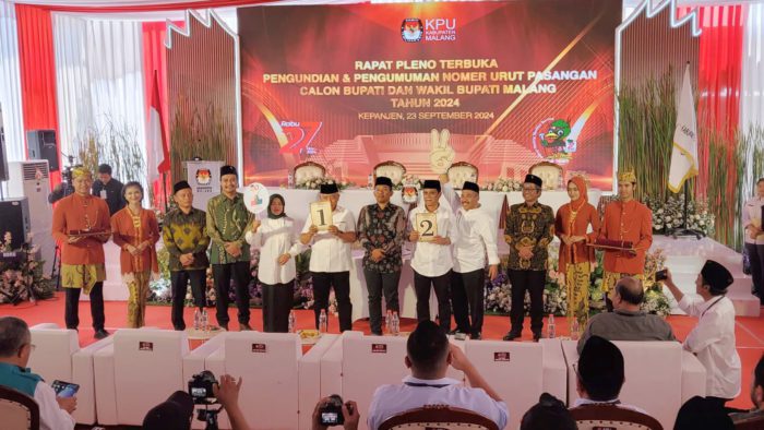 Sanusi-Lathifah dan Gunawan-Umar Ambil Nomor Urut Pilbup Malang 2024 - Javasatu.com